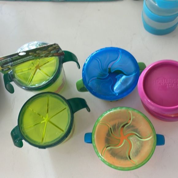 Nickelodeon | Accessories | Snack Containers W Lid 5 Items | Poshmark